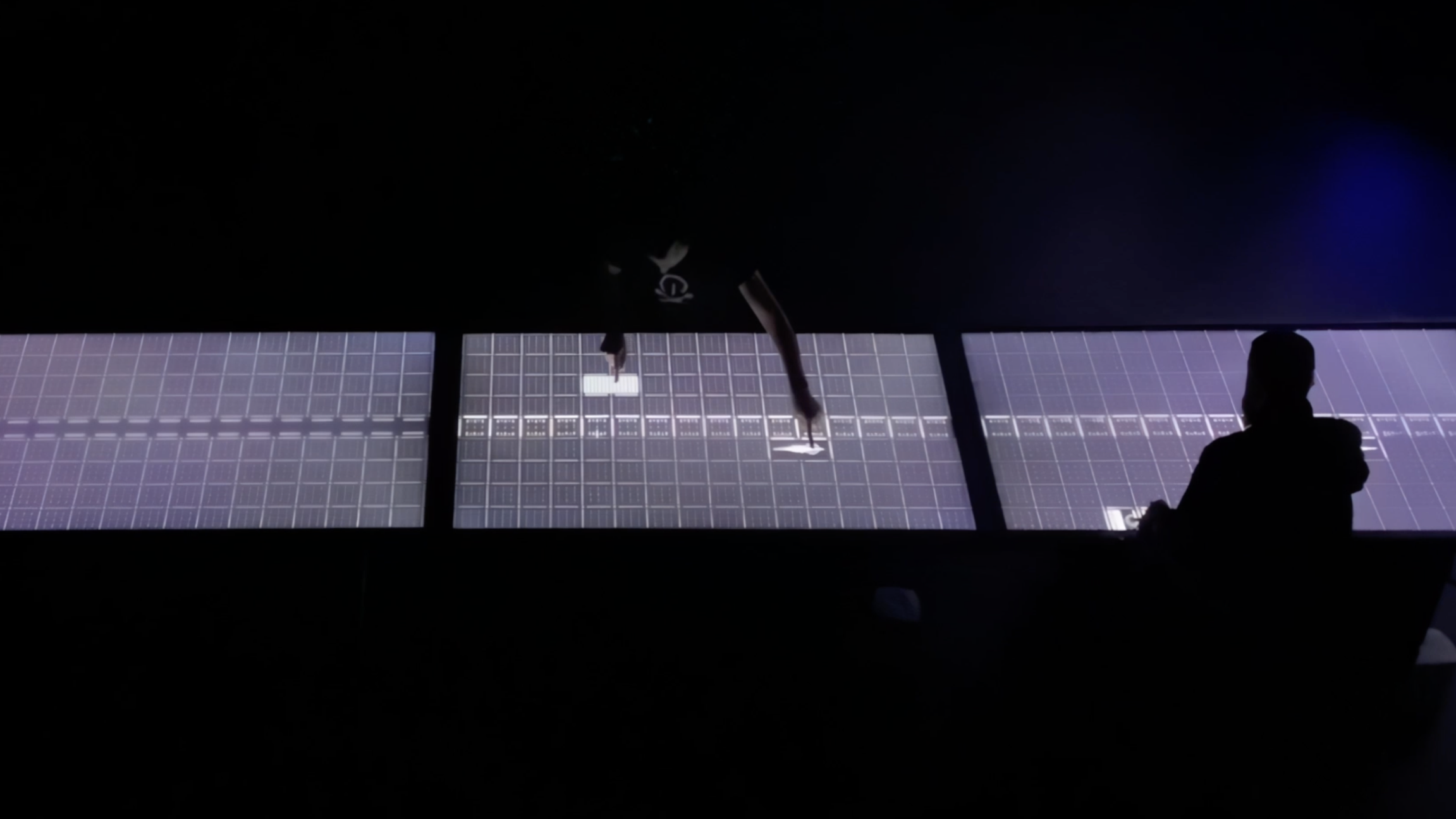 Roni Kaufman (@ronikaufman@genart.social) - genart.social - A Home For Generative Artists